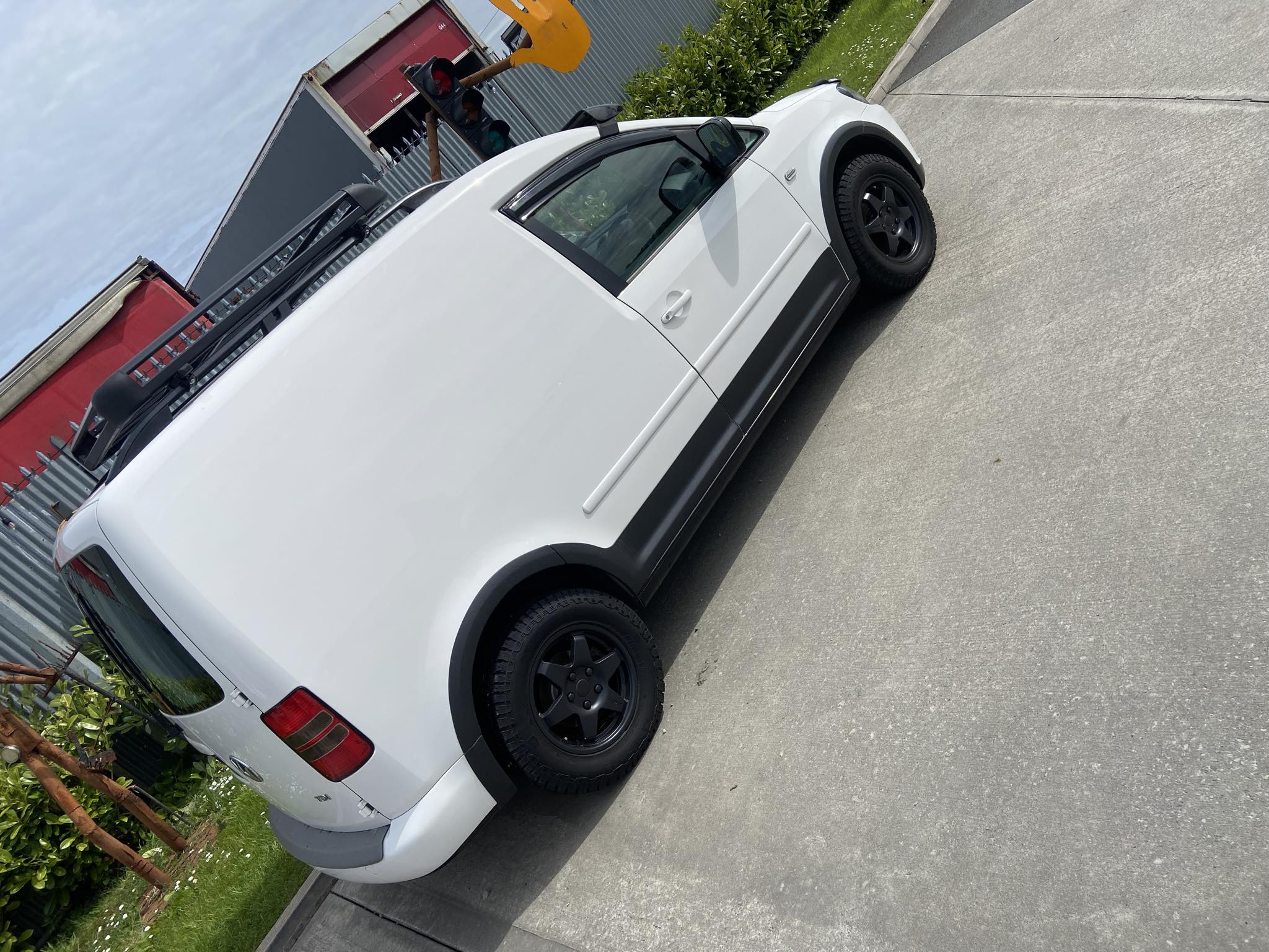 Caddy arch kits + side panels - 2004-2010 – Wagen Works HQ